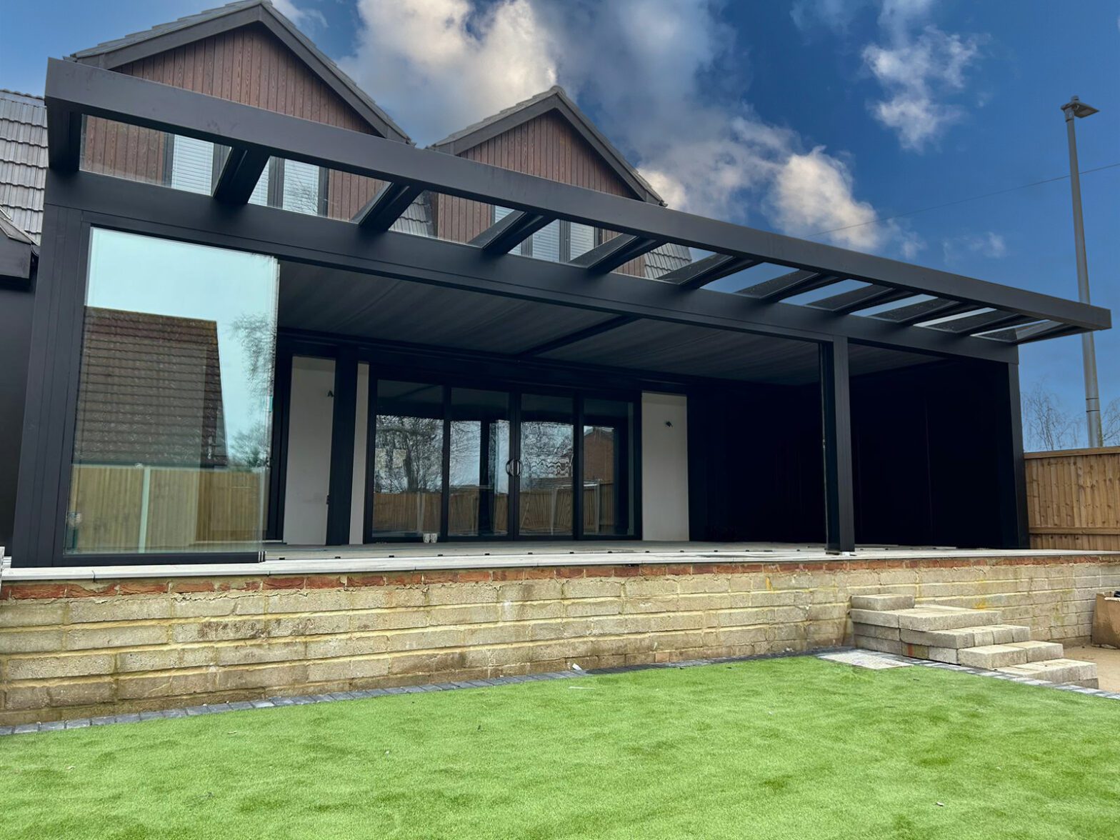 Glass Rooms Ideal Outdoor Kitchens | Outdoor Kitchens